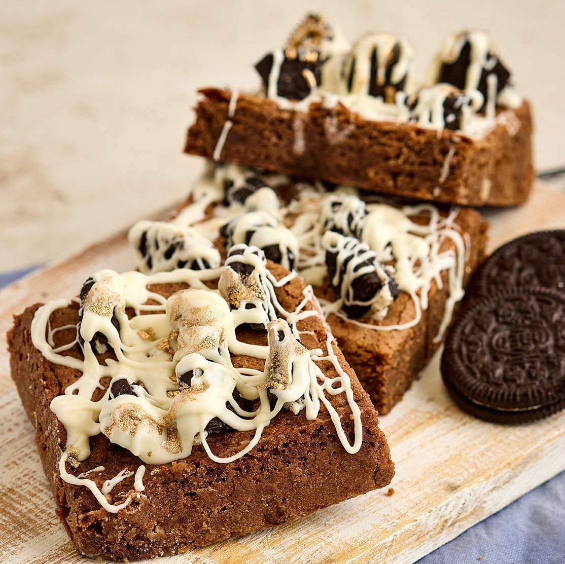 Brownie Gold Oreo Individual – cosmocookies